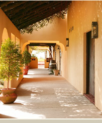 Welcome to Lakeridge Winery